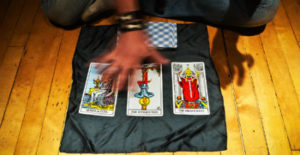 Free Tarot In English - Perform a Card Reading NOW - Wind Tarot